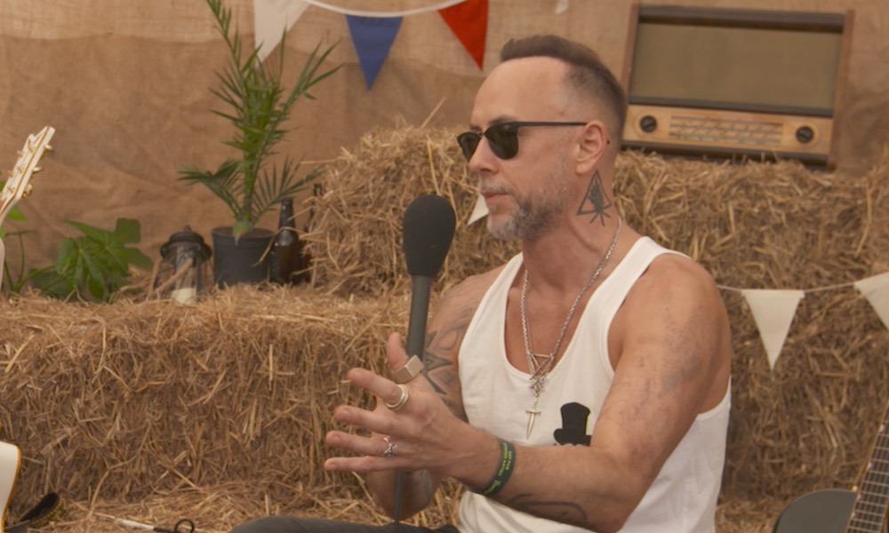 Watch Exclusive Me And That Man Ramblin’ Man Interview