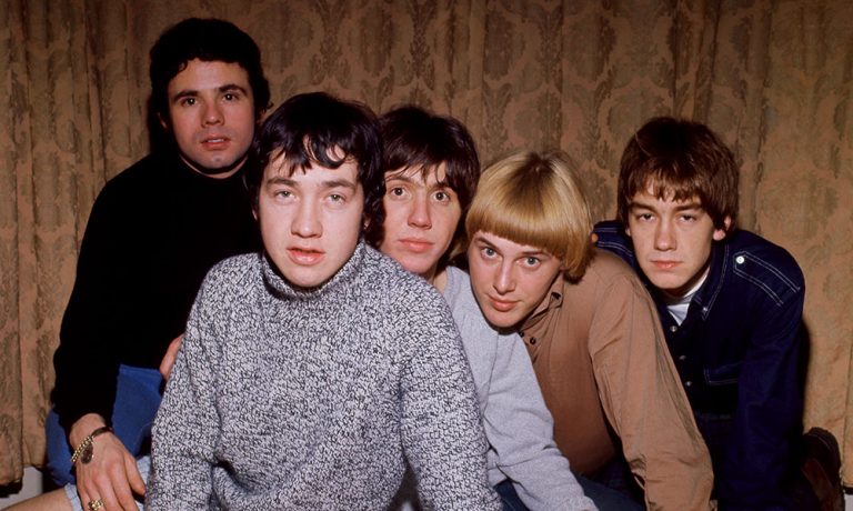 Easybeats Frontman Stevie Wright Dead At 68 - uDiscover
