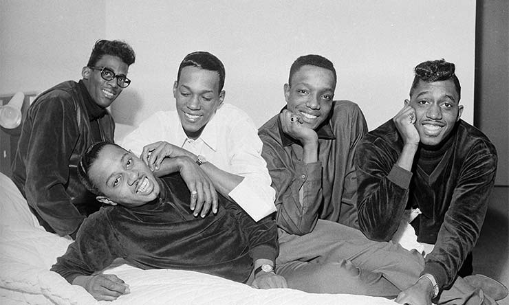 The Temptations Sing Smokey: Two Motown Legends, One Soul Classic