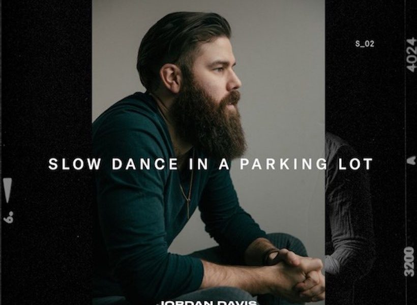 Watch Country Notable Jordan Davis' 'Slow Dance In A Parking Lot' Video
