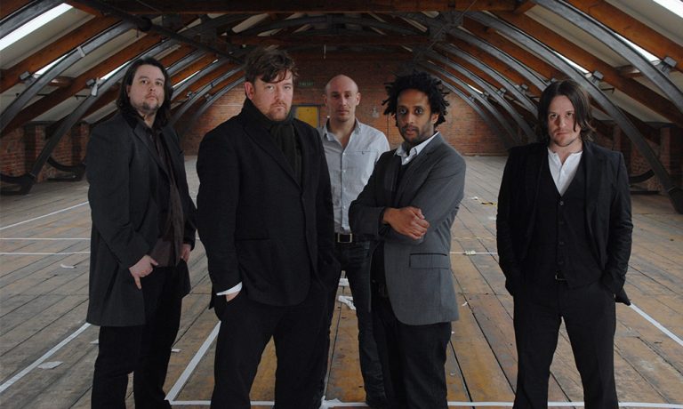 Elbow - Unique Alternative Rock Music Since 1990 | uDiscover Music