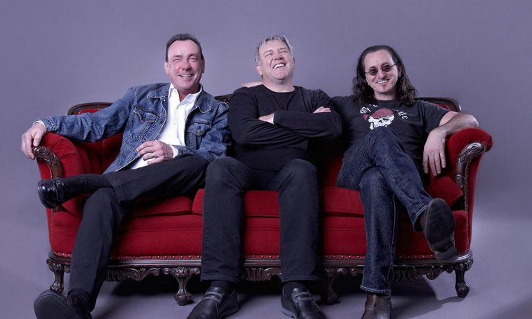 Best Canadian Musicians: 25 Icons From The Great White North