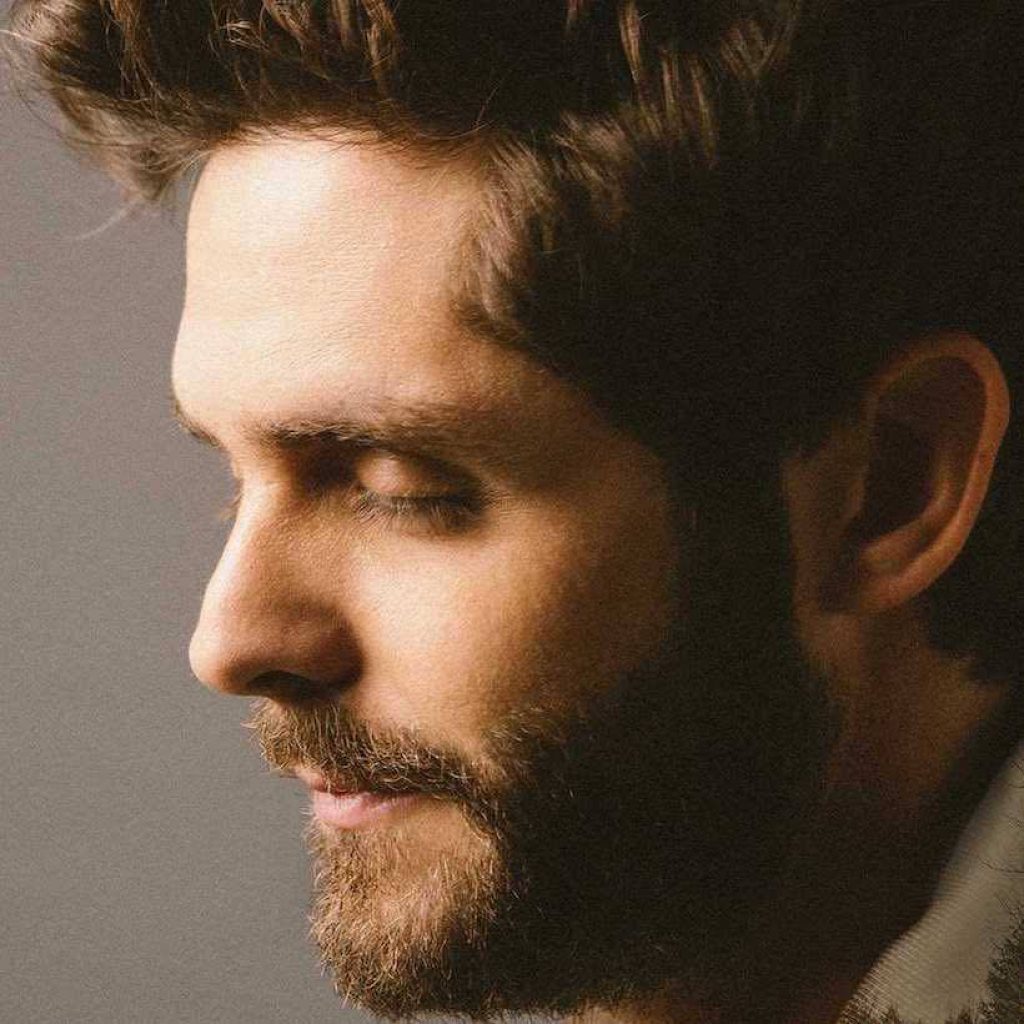 Thomas Rhett To Star In First iHeartRadio Living Room Concert
