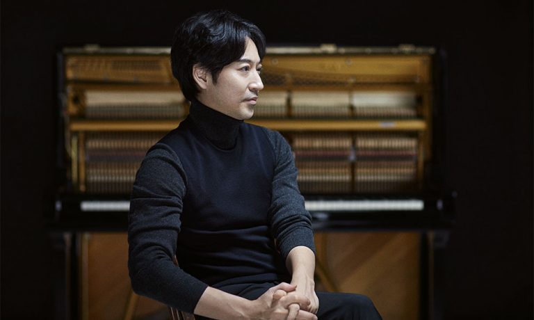 Discover Yiruma's Inspirations Behind New EP ‘Room With A View’