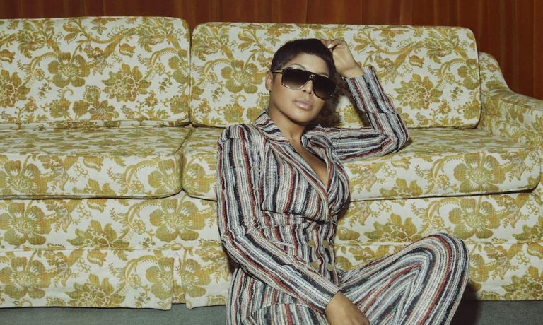 Watch Toni Braxton’s Emotional Video For ‘Gotta Move On’ | uDiscover