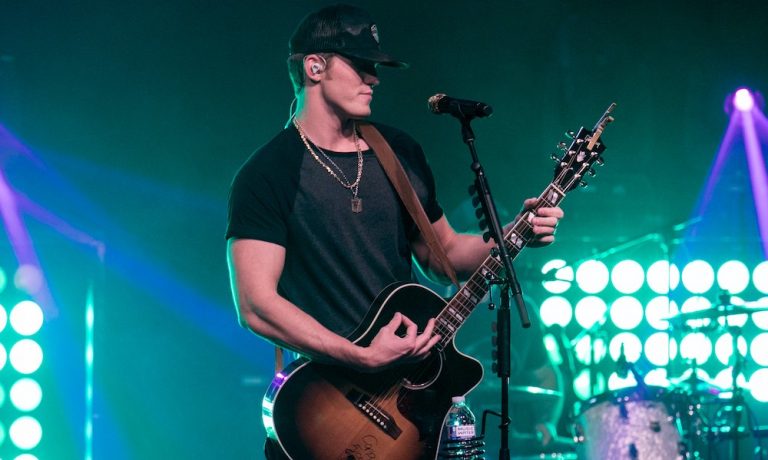 Watch Parker McCollum’s Video For ‘To Be Loved By You’ | uDiscover