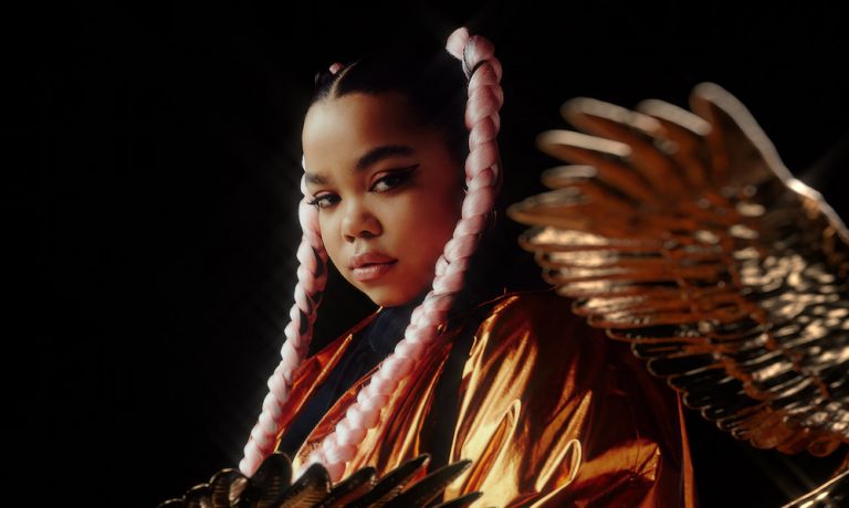 Breakout Singer Zoe Wees Shares New Single ‘Ghost’ | uDiscover