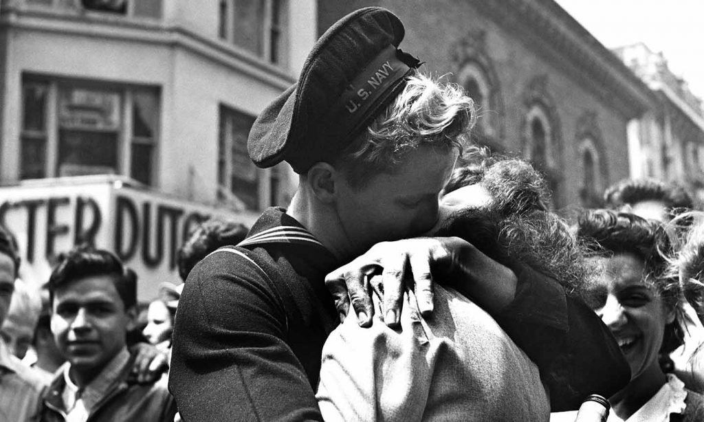 Best Cellists Of All Time: Greatest Top 20