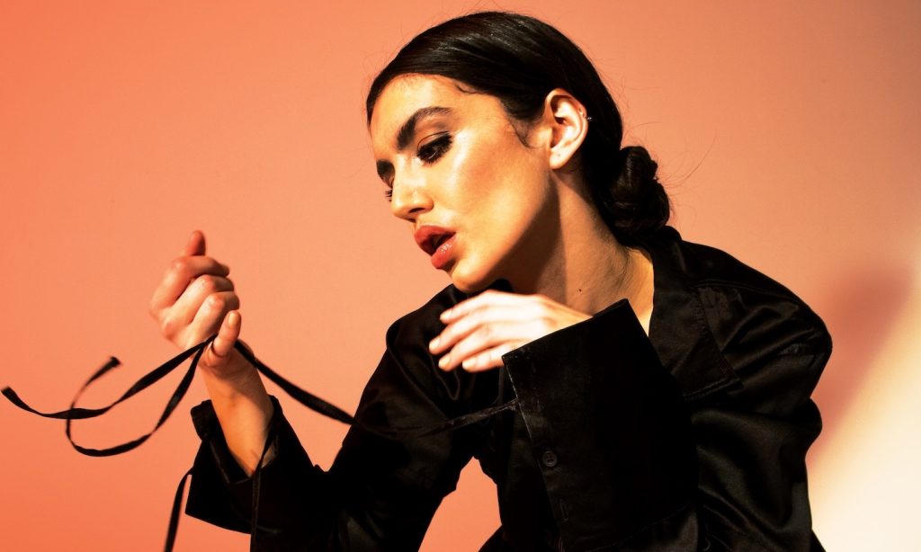 Gracey Drops Cathartic Dancefloor Gem, ‘The Internet’