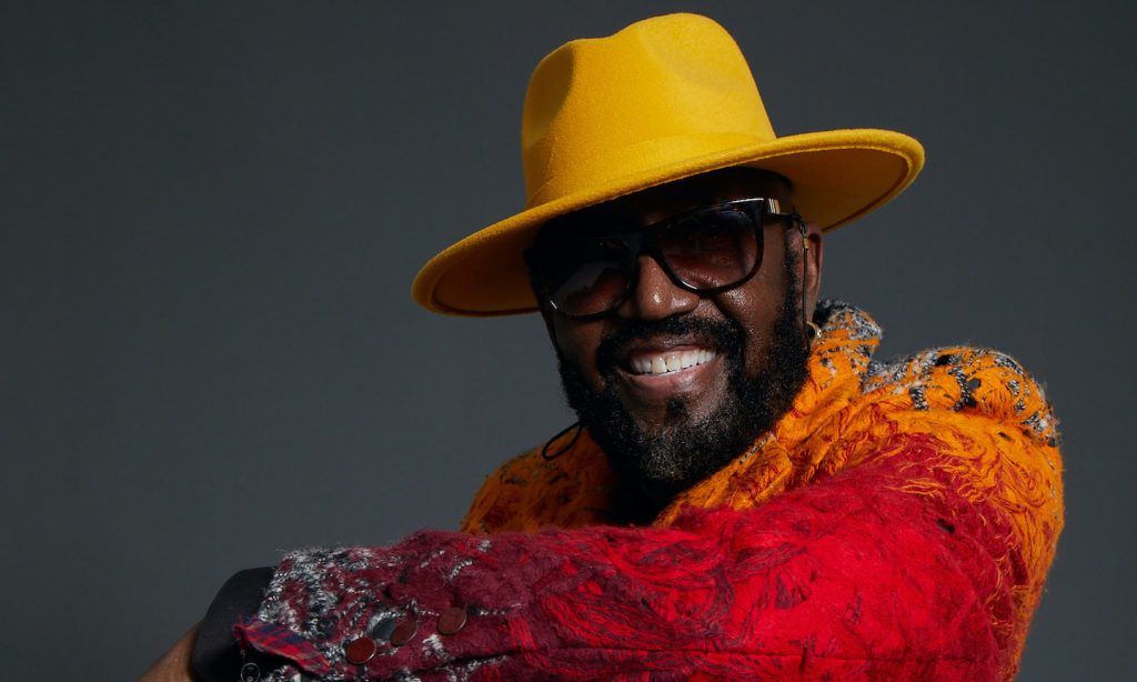 Step Inside The Temptations’ Otis Williams Home In Exclusive ‘Digs’ Tour