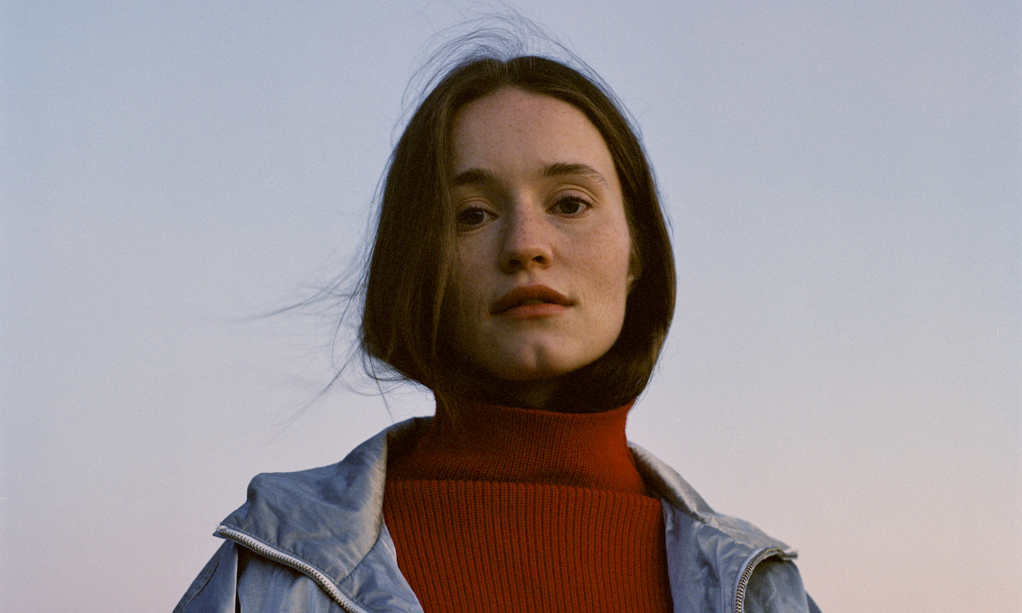 Sigrid Records Holiday Version Of Her Beloved Single ‘Home To You’