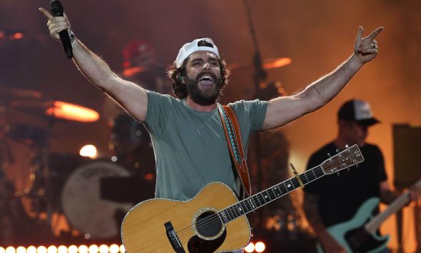 Thomas Rhett To Headline Amazon Music’s ‘Country Heat’ CRS Showcase