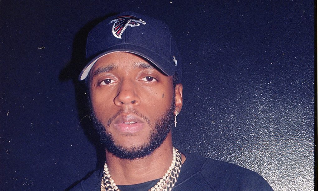 6LACK Releases Two New Songs, ‘By Any Means’ And ‘Rent Free’