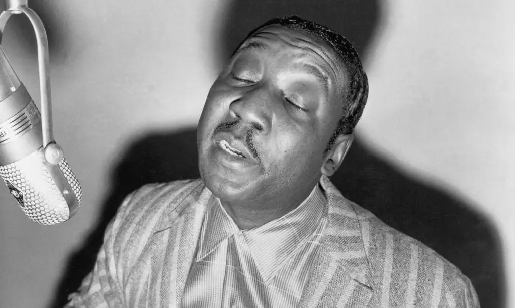 The 47 Best Blues Songs Of All Time | uDiscover Music