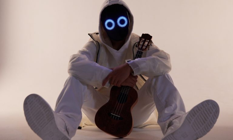 BoyWithUke Teams Up With Blackbear On ‘IDGAF’ From Debut Album