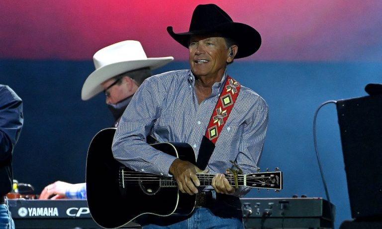 George Strait Almost Breaks Own Attendance Record At RodeoHouston