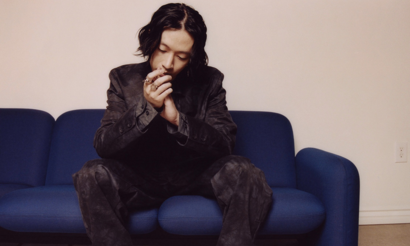 Keshi Shares ‘ANGOSTURA’ Music Video From Debut Album ‘GABRIEL’