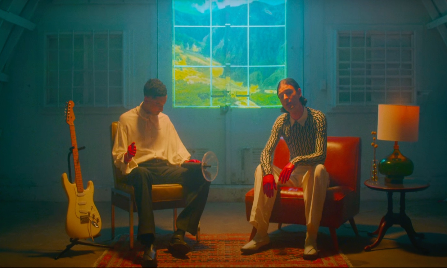 Ruby Red Signs To Virgin Records, Releases ‘Too Late (To Call)’