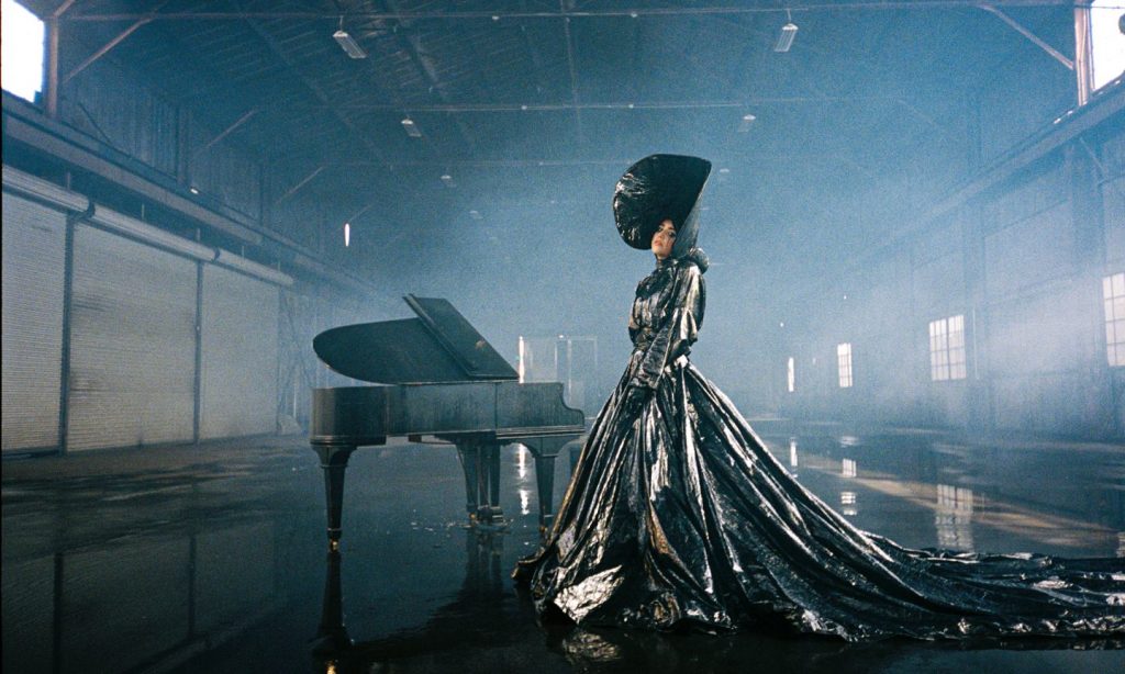 Alternative Pop Musician Amelia Moore Shares Latest Single ‘Crybaby’