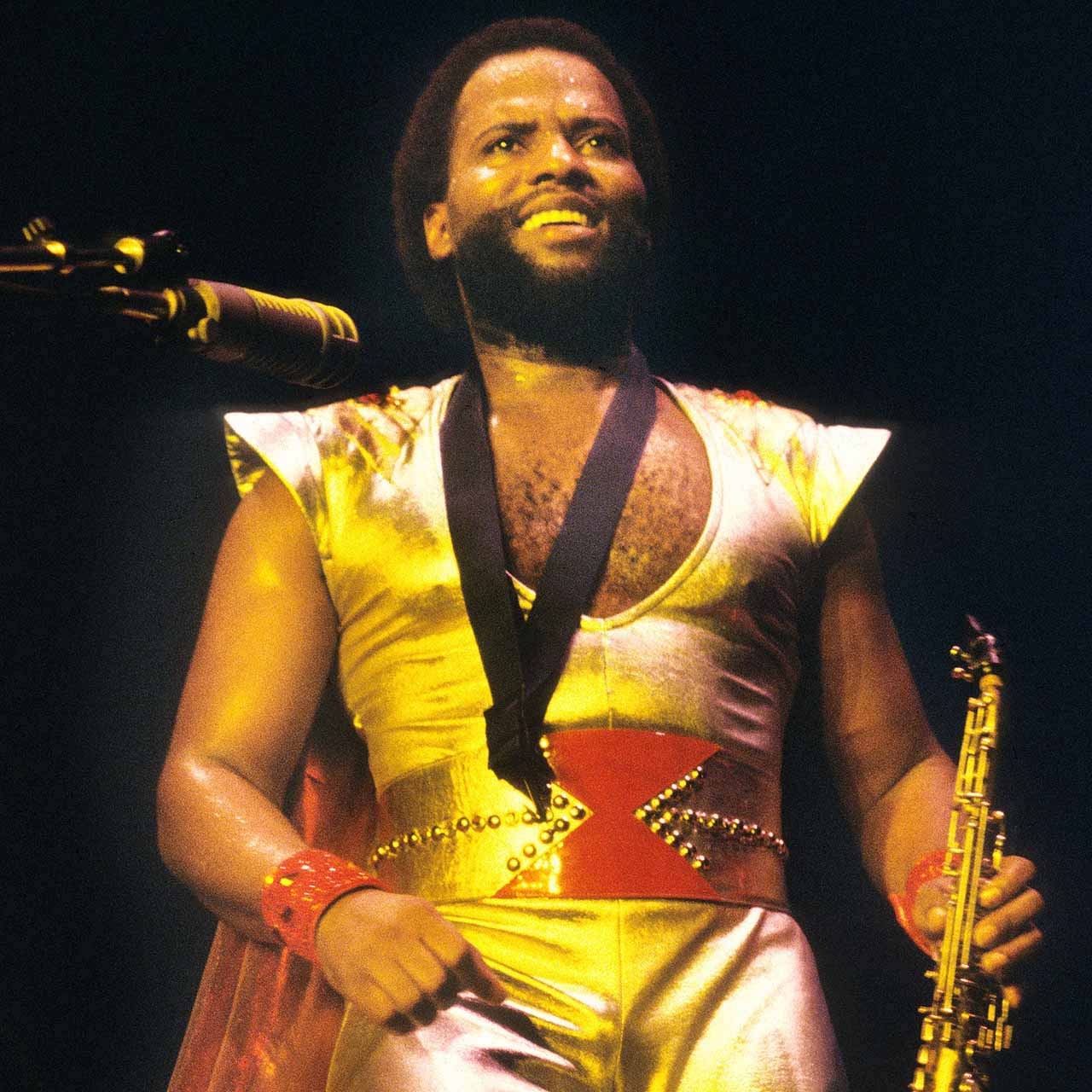 Earth, Wind & Fire Saxophonist Andrew Woolfolk Dies At 71