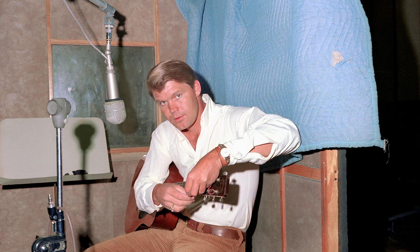 'The Screams Were So Loud': Glen Campbell's Last Beach Boys Show