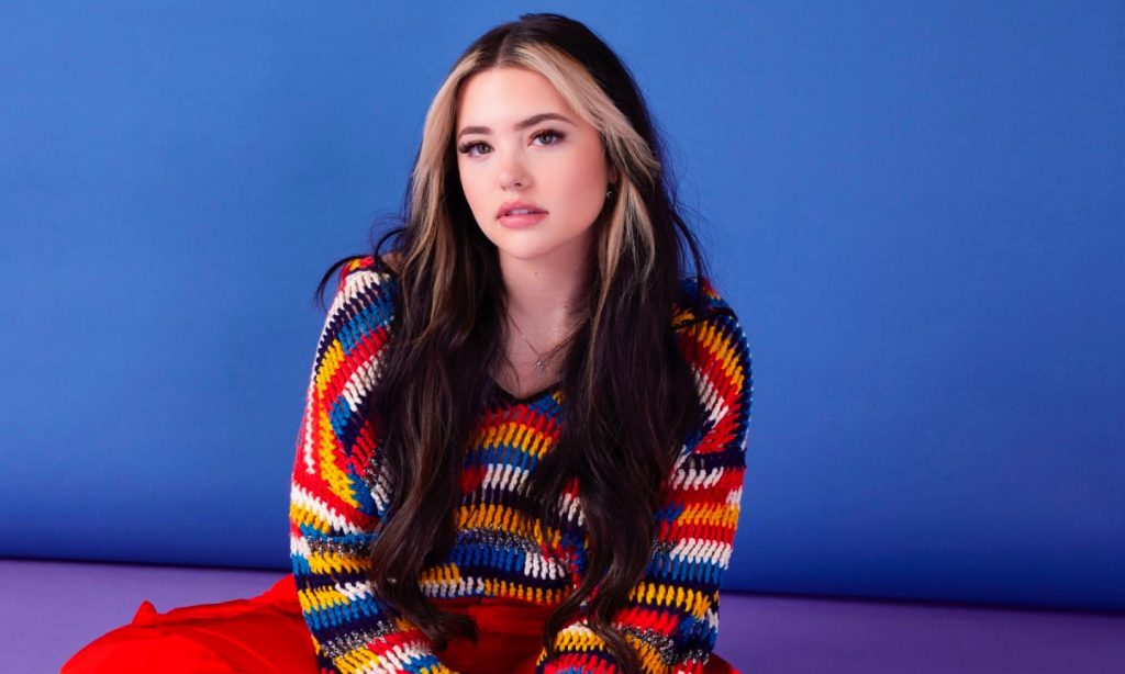 Lauren Spencer-Smith Shares Highly-Anticipated New Single ‘Flowers’