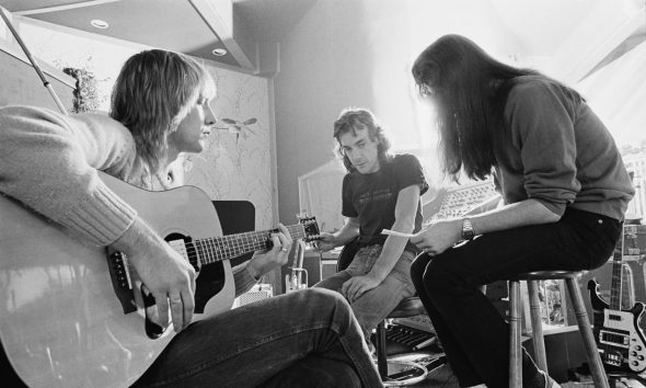 The Best Steve Hackett Solos: A Run Down Of His 20 Best