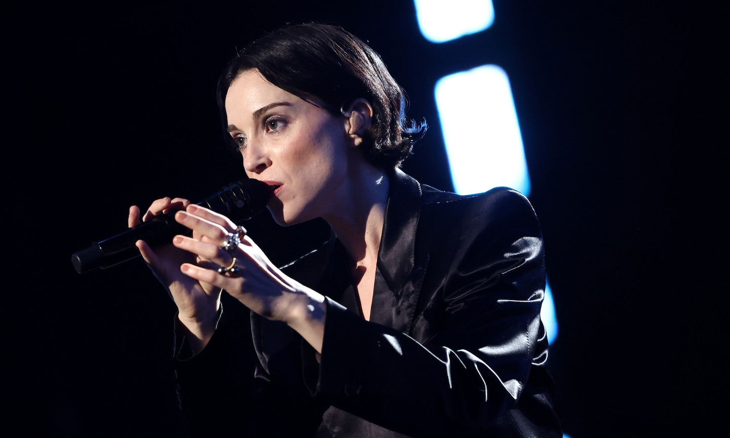 St. Vincent Adds Three New Dates To UK ‘Daddy’s Home’ Tour | uDiscover