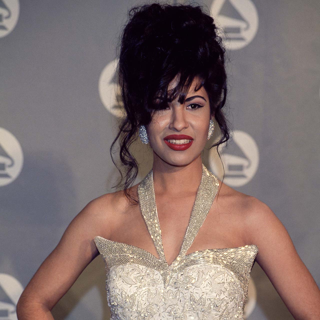 Selena Will Be Honored In TelevisaUnivision Special | uDiscover