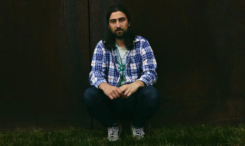 Noah Kahan Shares New Single ‘Stick Season’ | uDiscover