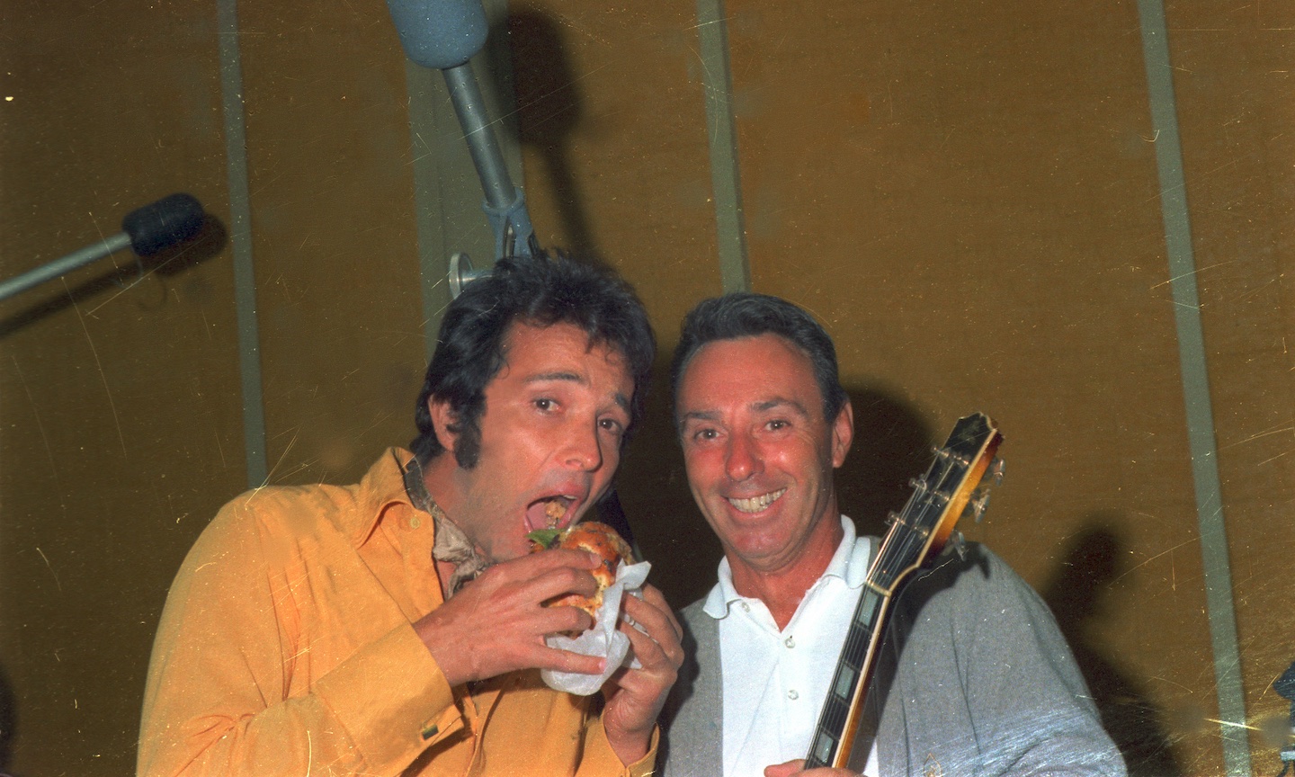 Wrecking Crew Guitarist Bill Pitman Dies At Age 102