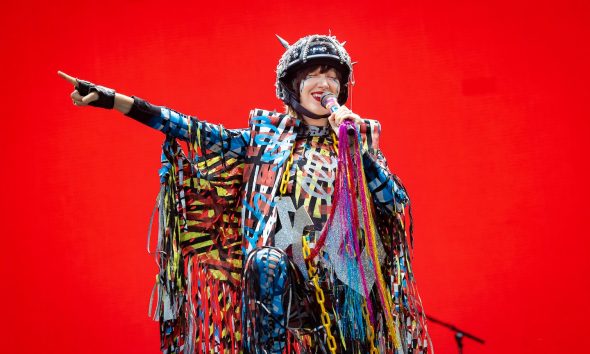 Yeah Yeah Yeahs Announce Release Of New Single ‘Burning’ | uDiscover