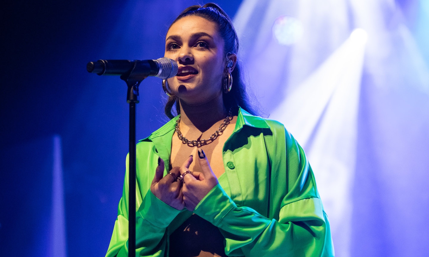 Listen To Bow Anderson Take On Queen’s ‘Radio Ga Ga’