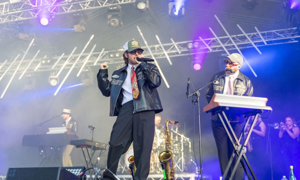 Easy Life Announce Major UK & European Tour For 2023