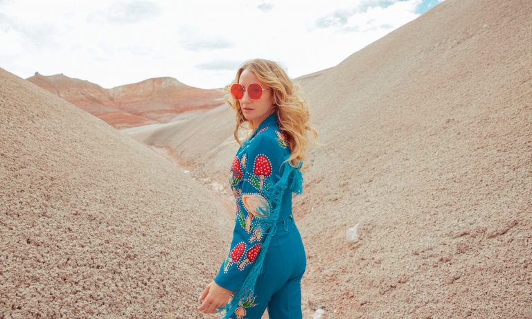 Margo Price Announces New Album ‘Strays,’ Shares ‘Change Of Heart’