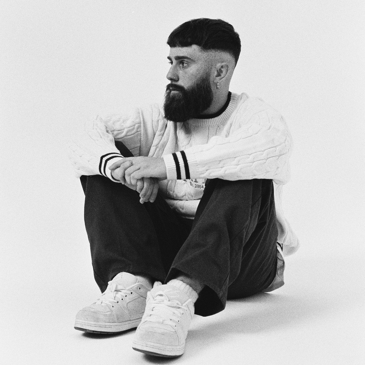 Listen To Sam Tompkins’ Emotional New Single ‘Lose It All’