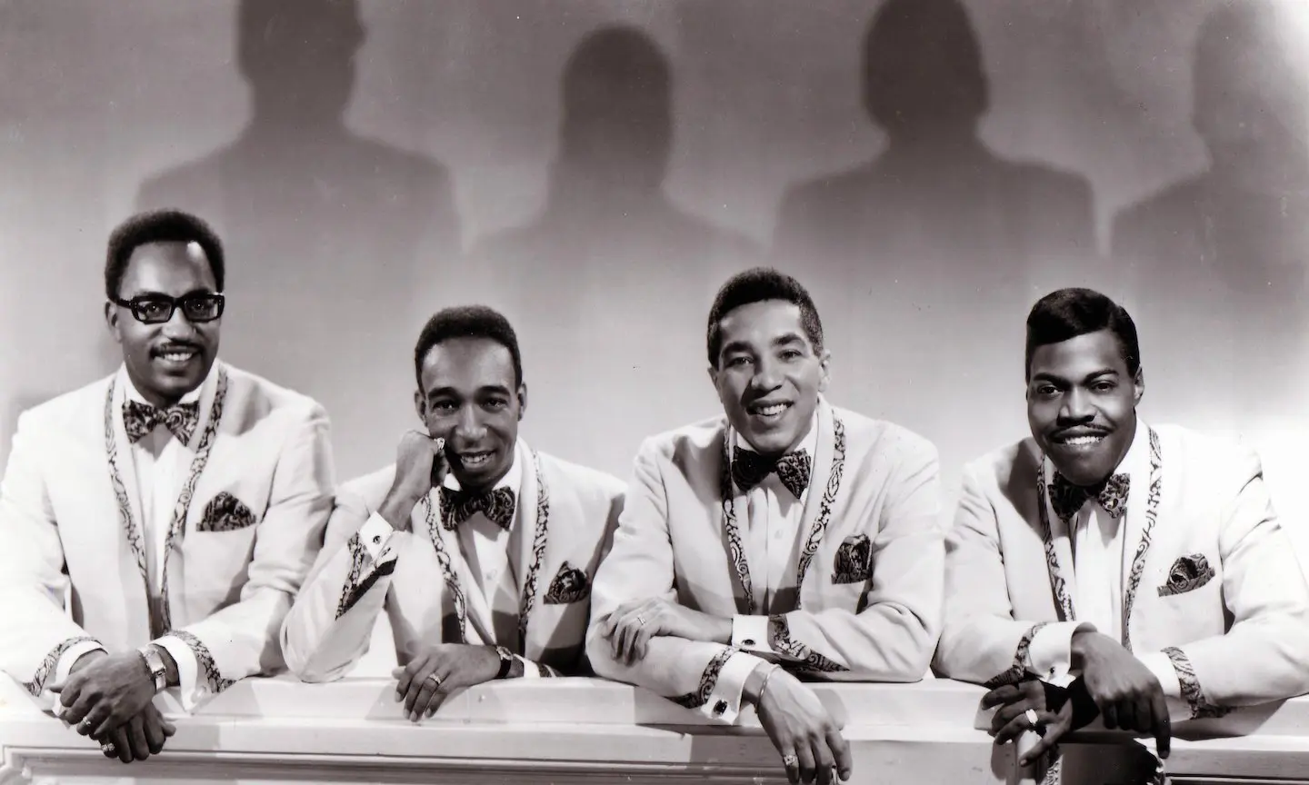 Smokey Robinson and the Miracles - R&B Act | uDiscover Music