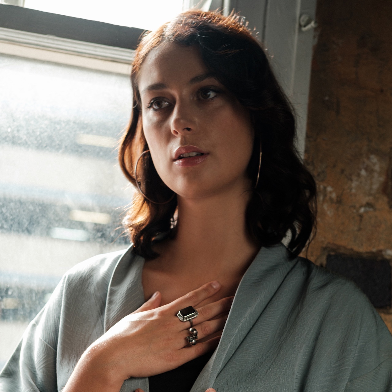 Grace Cummings Shares Cover Of Fatboy Slim’s ‘Praise You’