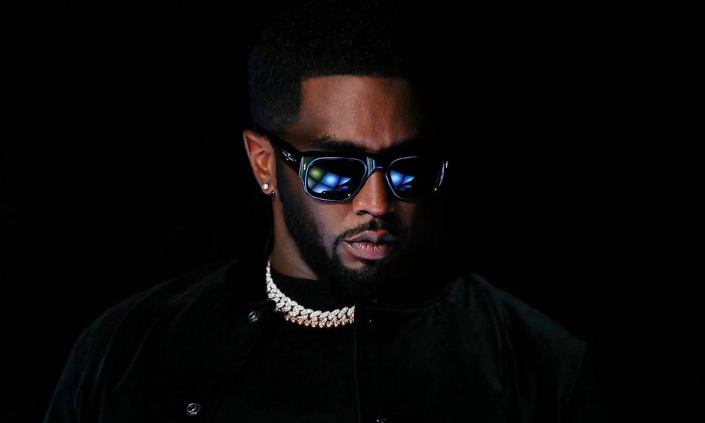 Sean ‘Diddy’ Combs Reaches No.1 On R&B Chart With ‘Gotta Move On’