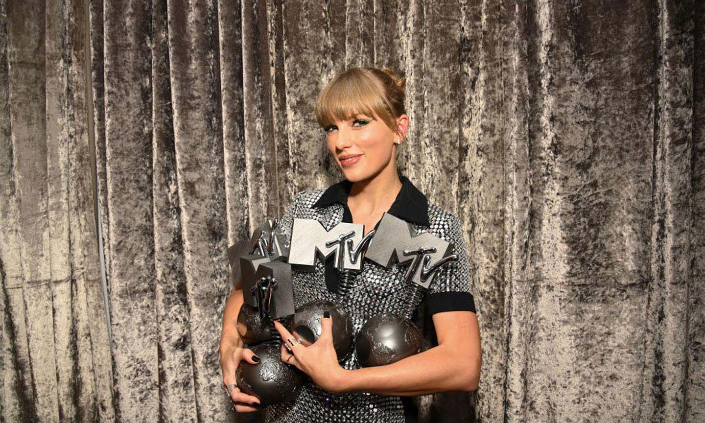 Taylor Swift Among Winners At 2022 MTV Europe Music Awards