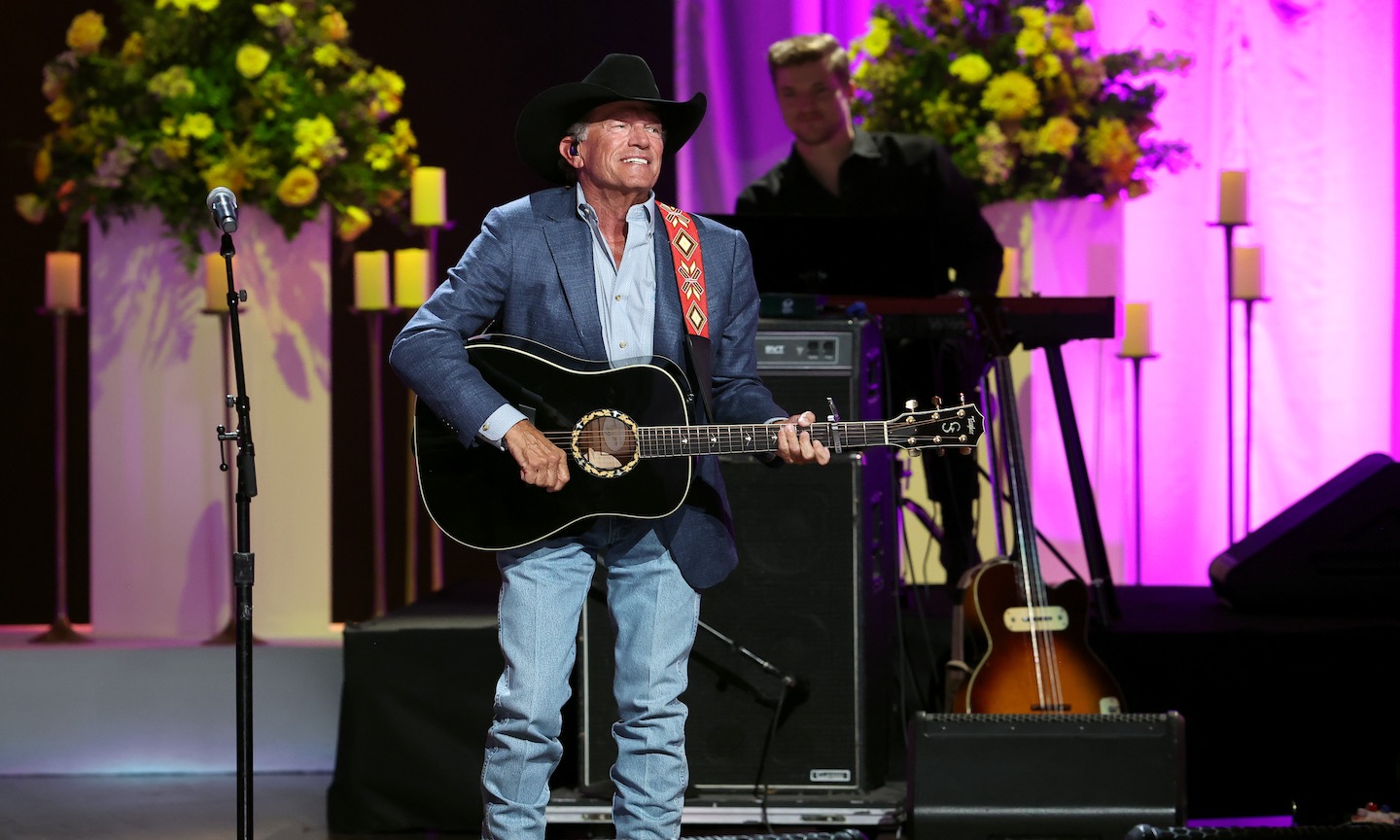 George Strait Reveals Plans For ‘Honky Tonk Time Machine’ Follow-Up