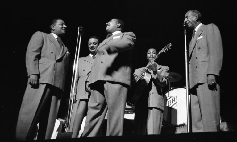 Watch Vocal Masters The Mills Brothers On 1954 Edition Of ‘Ed Sullivan'