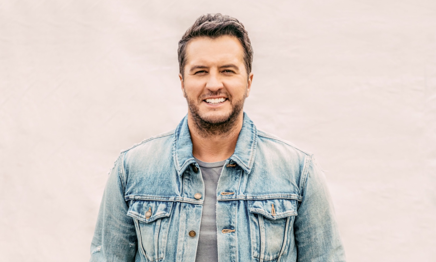 Luke Bryan Announces 36-Date ‘Country On Tour’ To Begin In Mid-June