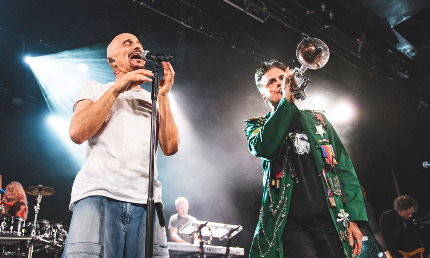 James - Celebrated Manchester Indie Pop Band | uDiscover Music