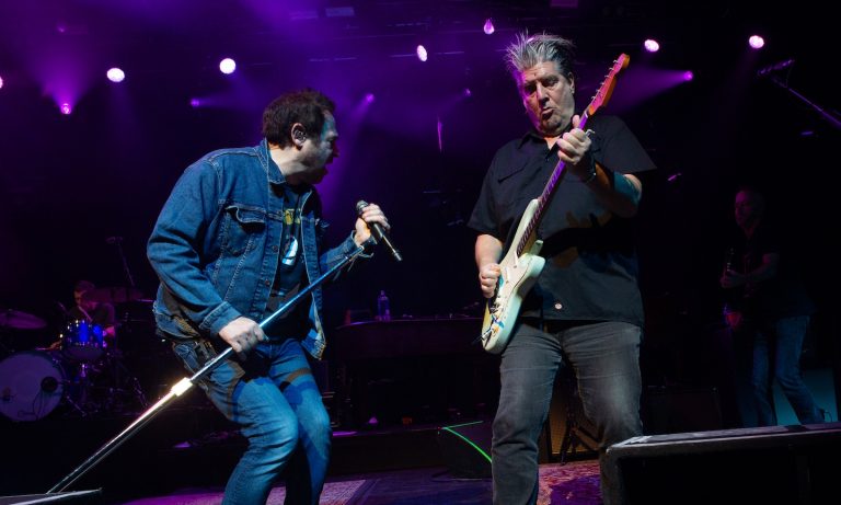 Counting Crows Recruit Dashboard Confessional For ‘Banshee Season’
