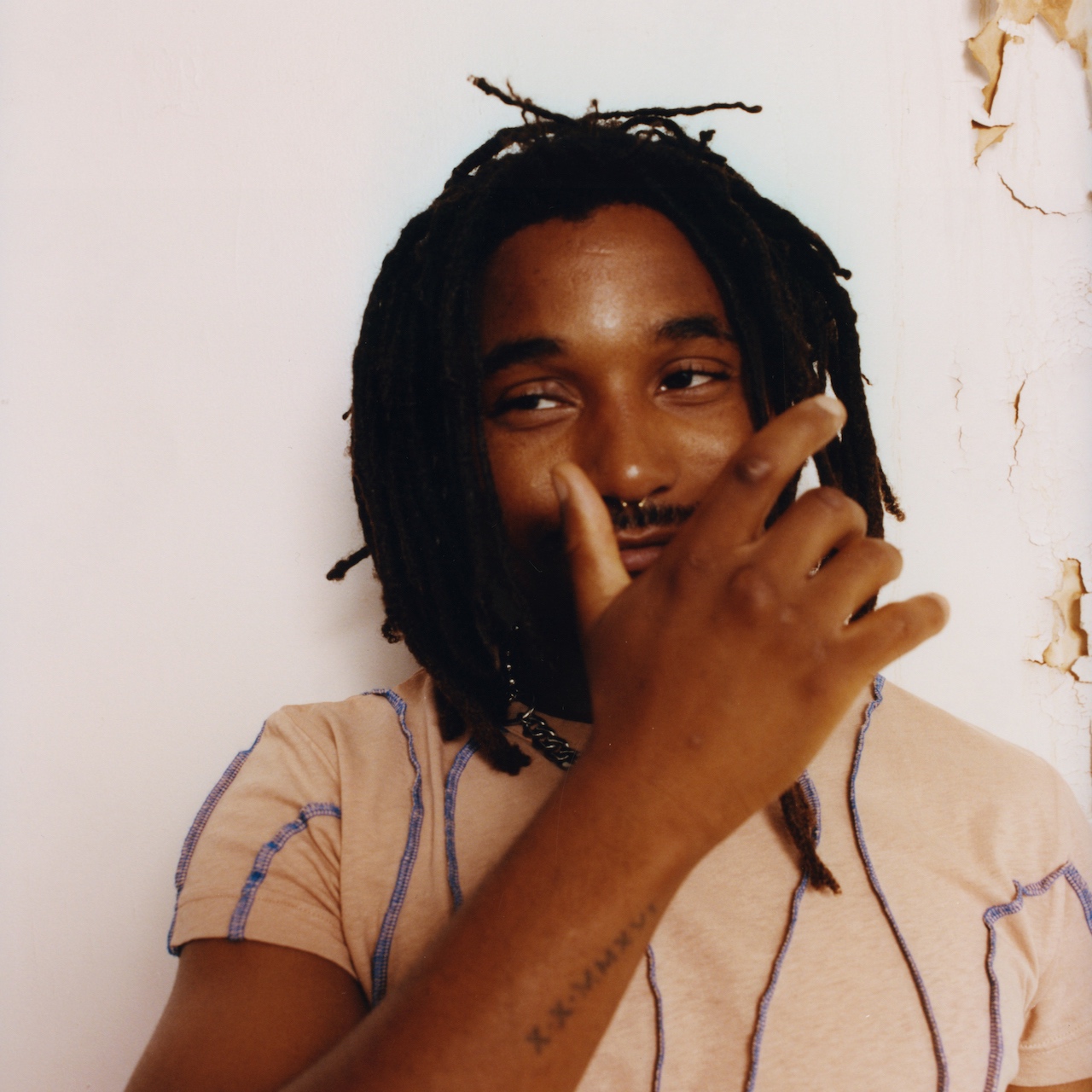 Jordan Ward Shares Video For ‘FAMJAM4000,’ Announces Tour