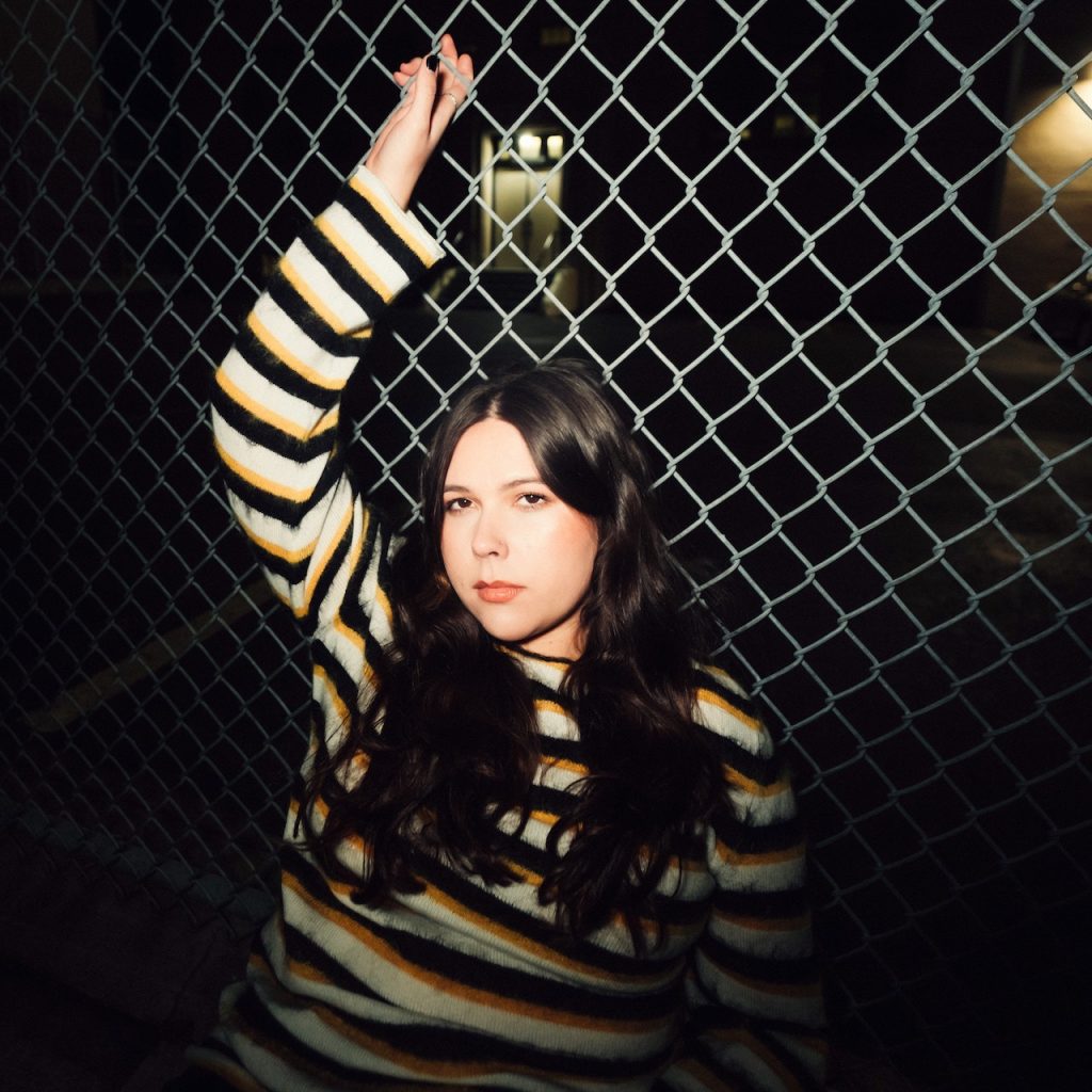 Rising Pop Songwriter gigi Returns With ‘Sally’