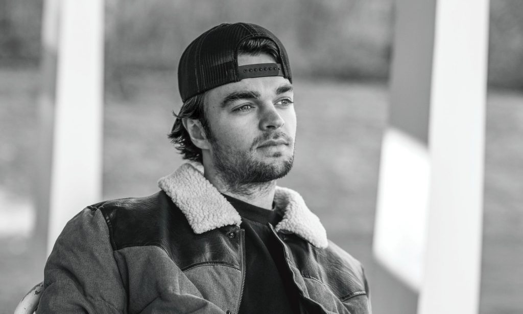 Conner Smith Returns With New Single ‘How It Looks From Here’