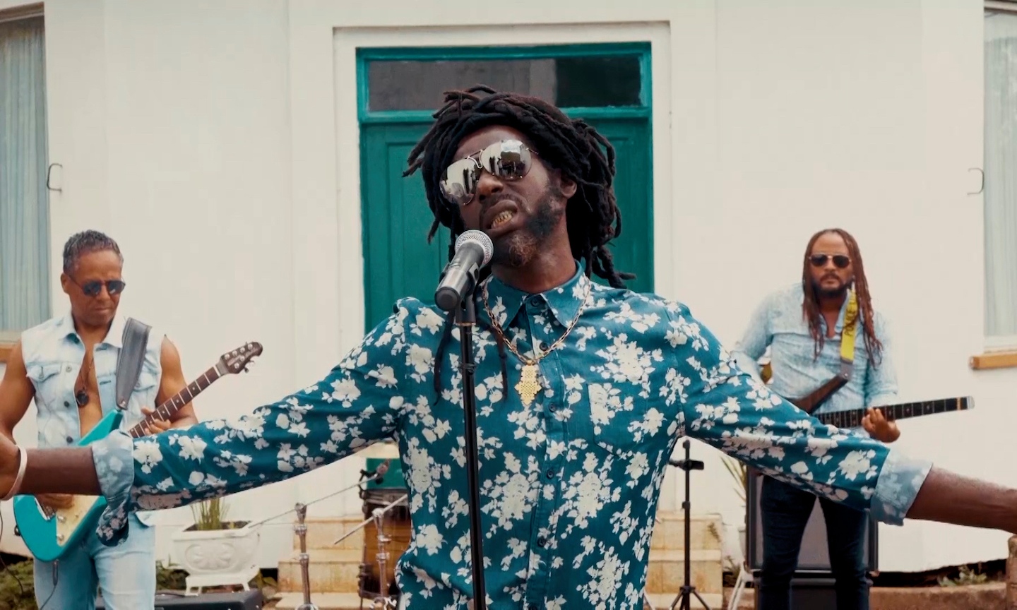 Buju Banton Returns With ‘Coconut Wata (Sip)’