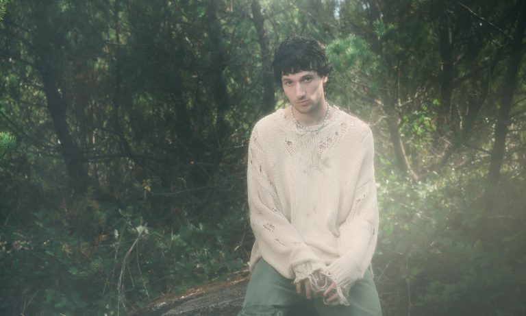 Jeremy Zucker Shares Self-Directed And Edited Video For ‘A Dying World'